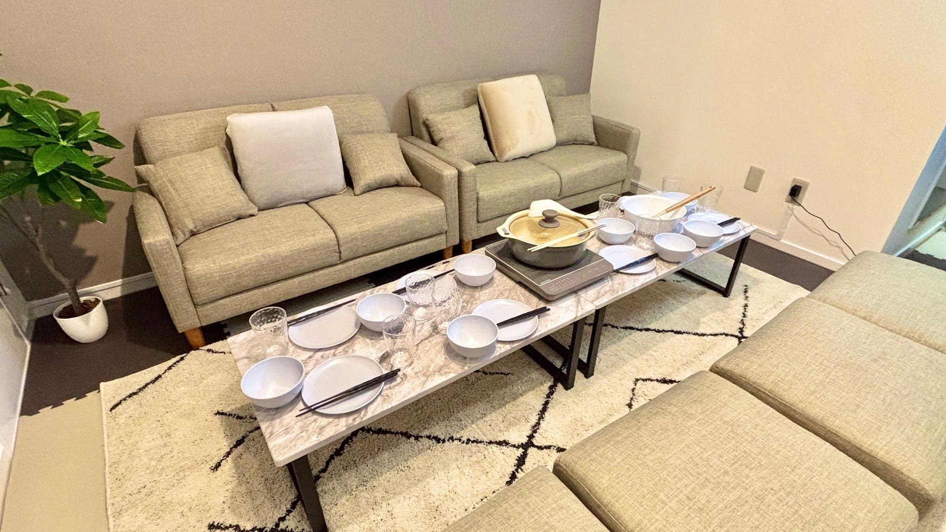 【8名まで可】デートも◎心斎橋駅５分🔥24H🈺パーティー空間誕生❣️80㌅スクリーン＆ドルビー音質でマイ映画館🎬地デジも◎の写真8