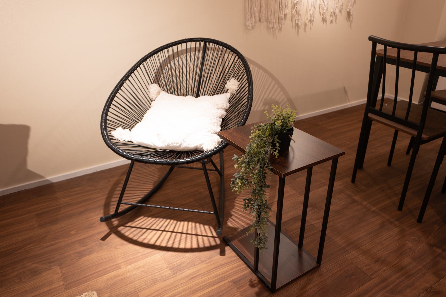 【🎄クリスマス＆忘年会🎅】谷町九丁目駅すぐ/最大２２名⭐️広々したお部屋に最高級ソファを使用⭐️の写真23