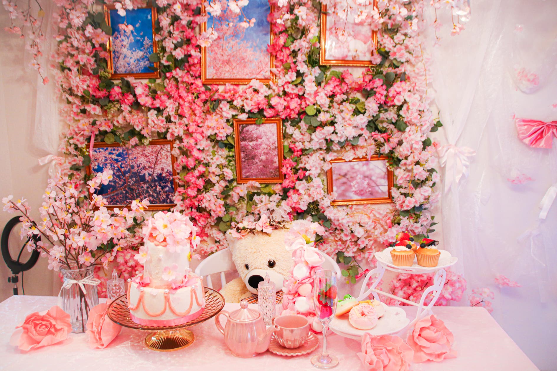 要町駅徒歩4分の可愛いレンタルスペース♡ホワイトクリスマスルーム🎄ポートレート撮影🤍コスプレ🤍推し活🤍女子会の写真22