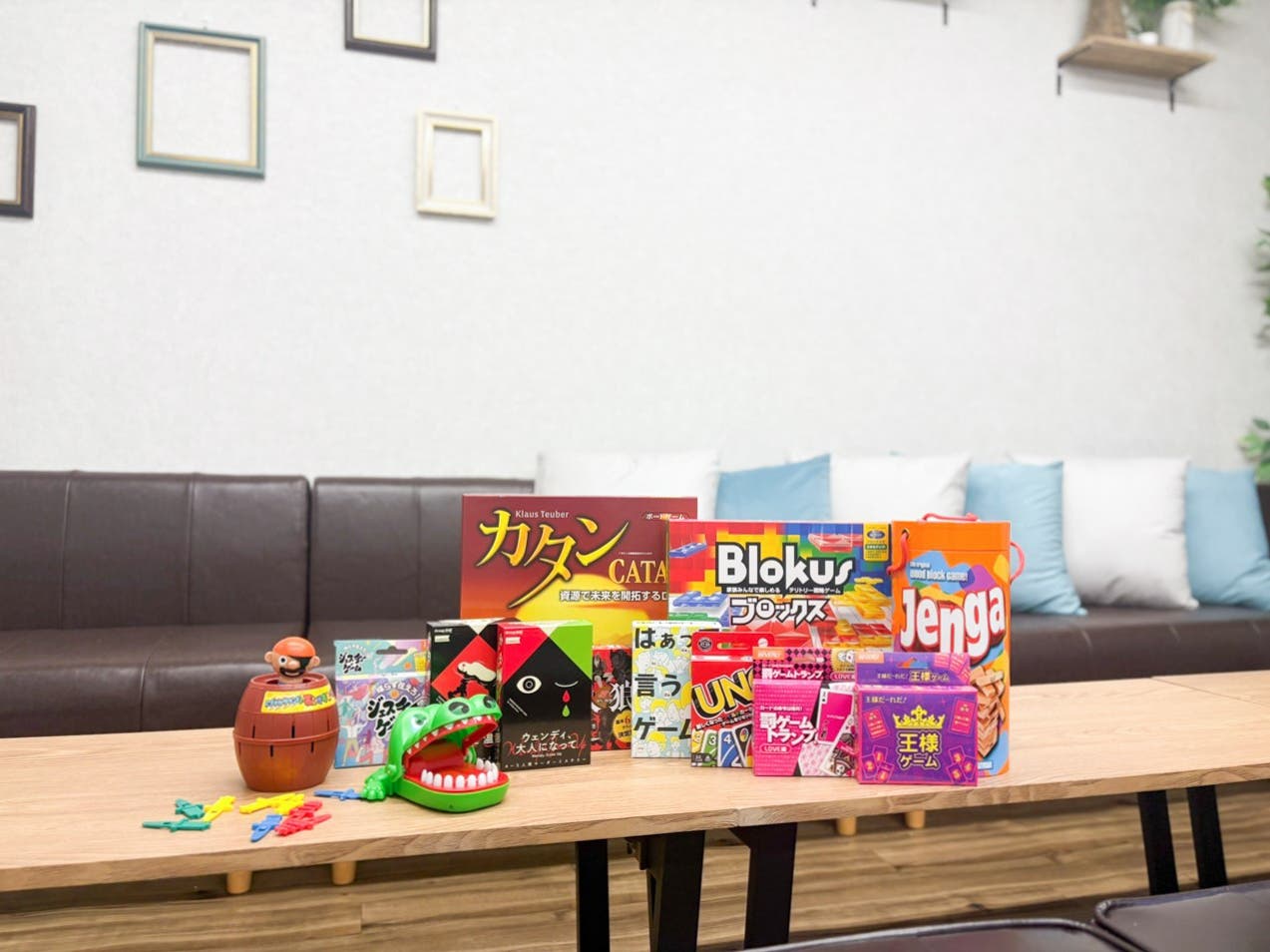 ⑦ボードゲーム類（マーダーミステリー/はぁっていうゲーム/ブロックス/ジェンガ/人狼/トランプ/UNO/黒ひげ危機一髪/わにわにパニック/カタン）の画像1