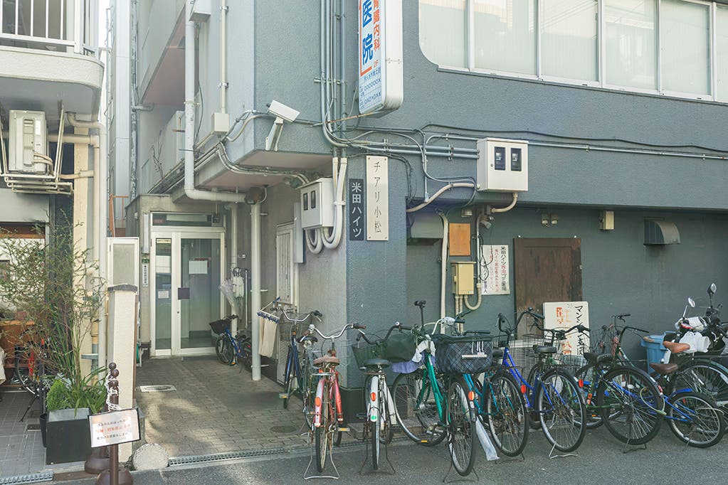 83㎡超全面鏡で床はPリウム30人以上利用可能!上新庄駅徒歩2分定期利用可能レンタルスタジオ上新庄の写真10