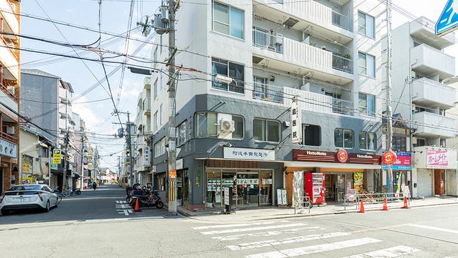 83㎡超全面鏡で床はPリウム30人以上利用可能!上新庄駅徒歩2分定期利用可能レンタルスタジオ上新庄の写真11