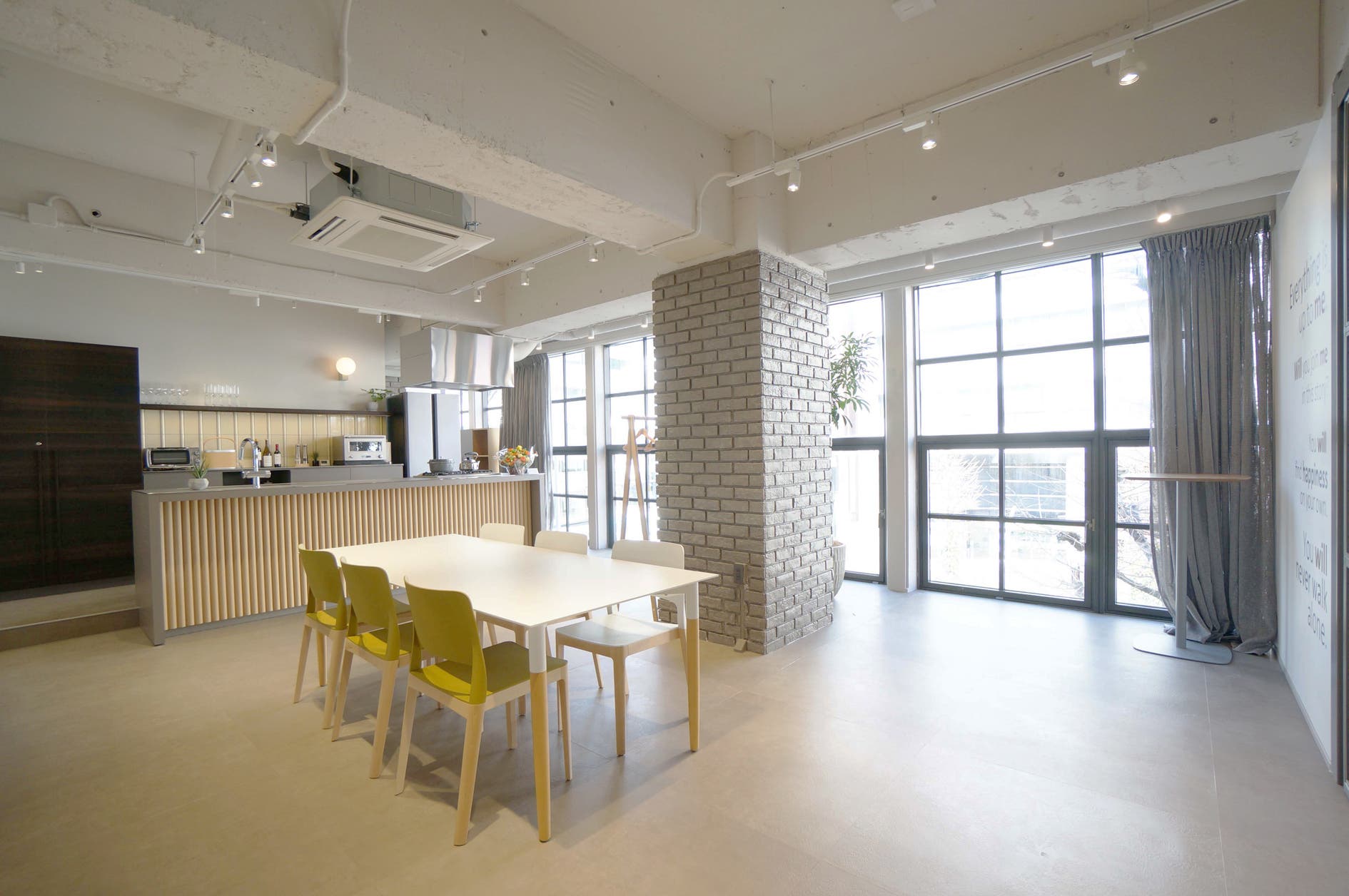 今池駅徒歩3分・千種駅徒歩６分　広くて明るいキッチンスタジオ！の写真5