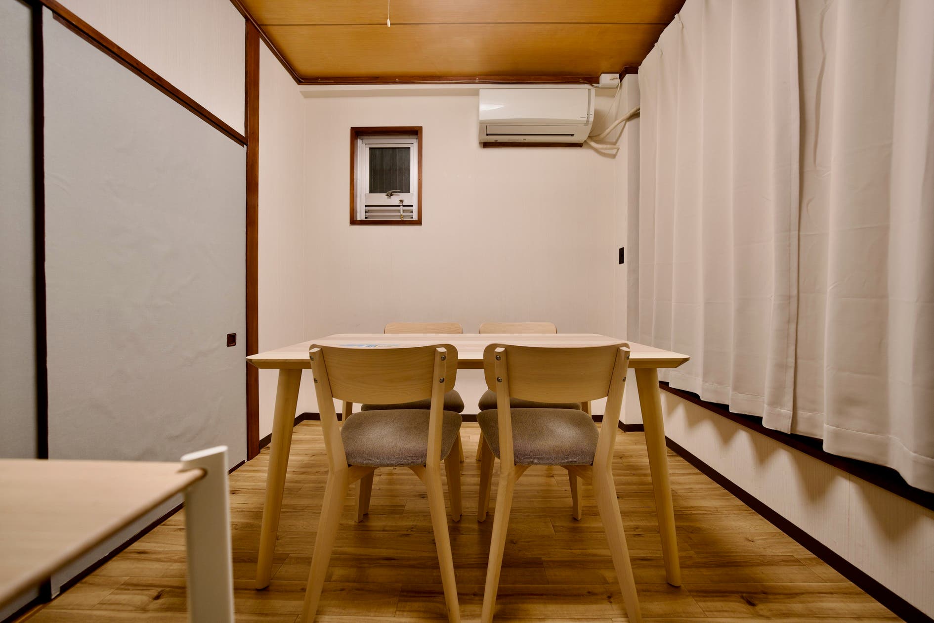 スペモ🎉クリスマス🎄歓送迎会🎊学割👨‍🎓神田1分🚶パーティ🥂プロジェクター📽️女子会💖480_lammin神田の写真5