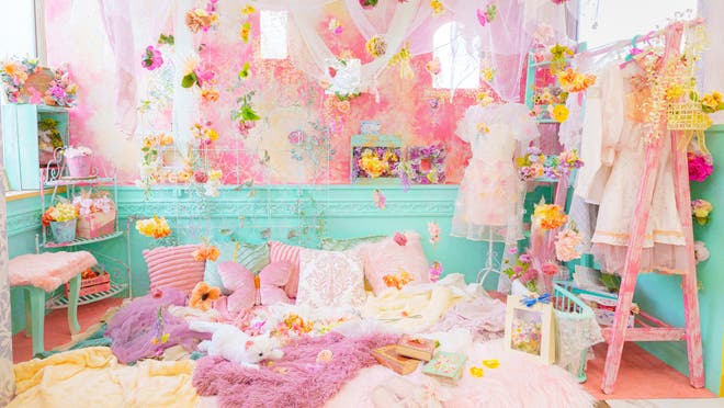 【マリースタジオ】自然光たっぷり!シャビーなハウススタジオ コスプレ、撮影会、スチール制作など!の写真2