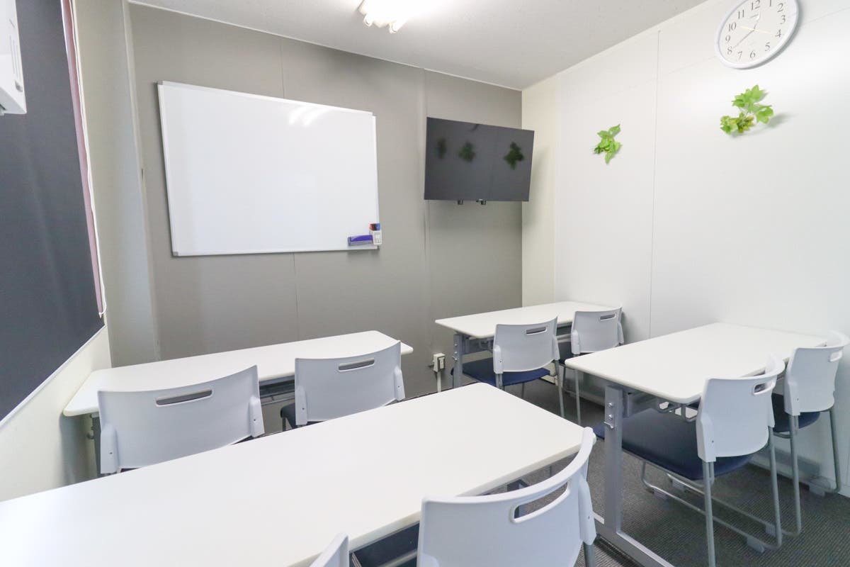 【名古屋駅E4出口徒歩3分！8名利用可】40型モニター・10Gbps光回線・WiFi無料！ふれあい貸し会議室 名古屋No134の写真6