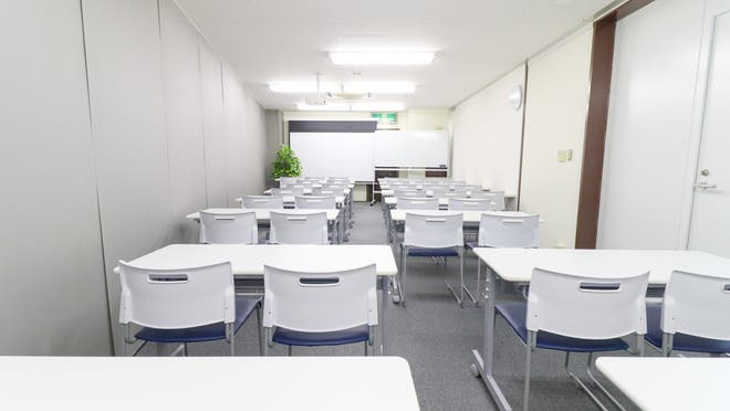 【名古屋駅E4出口徒歩3分!37名利用可】プロジェクター・10Gbps光回線・WiFi無料!ふれあい貸し会議室 名古屋No135の写真1