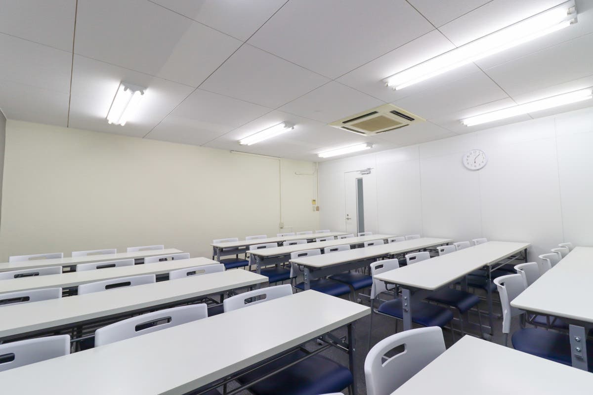 【名古屋駅E4出口徒歩3分！40名利用可】65型モニター・10Gbps光回線・WiFi無料！ふれあい貸し会議室 名古屋No136の写真6