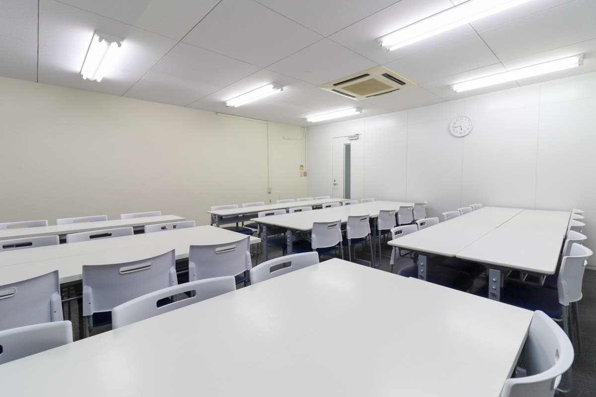 【名古屋駅E4出口徒歩3分！40名利用可】65型モニター・10Gbps光回線・WiFi無料！ふれあい貸し会議室 名古屋No136の写真11