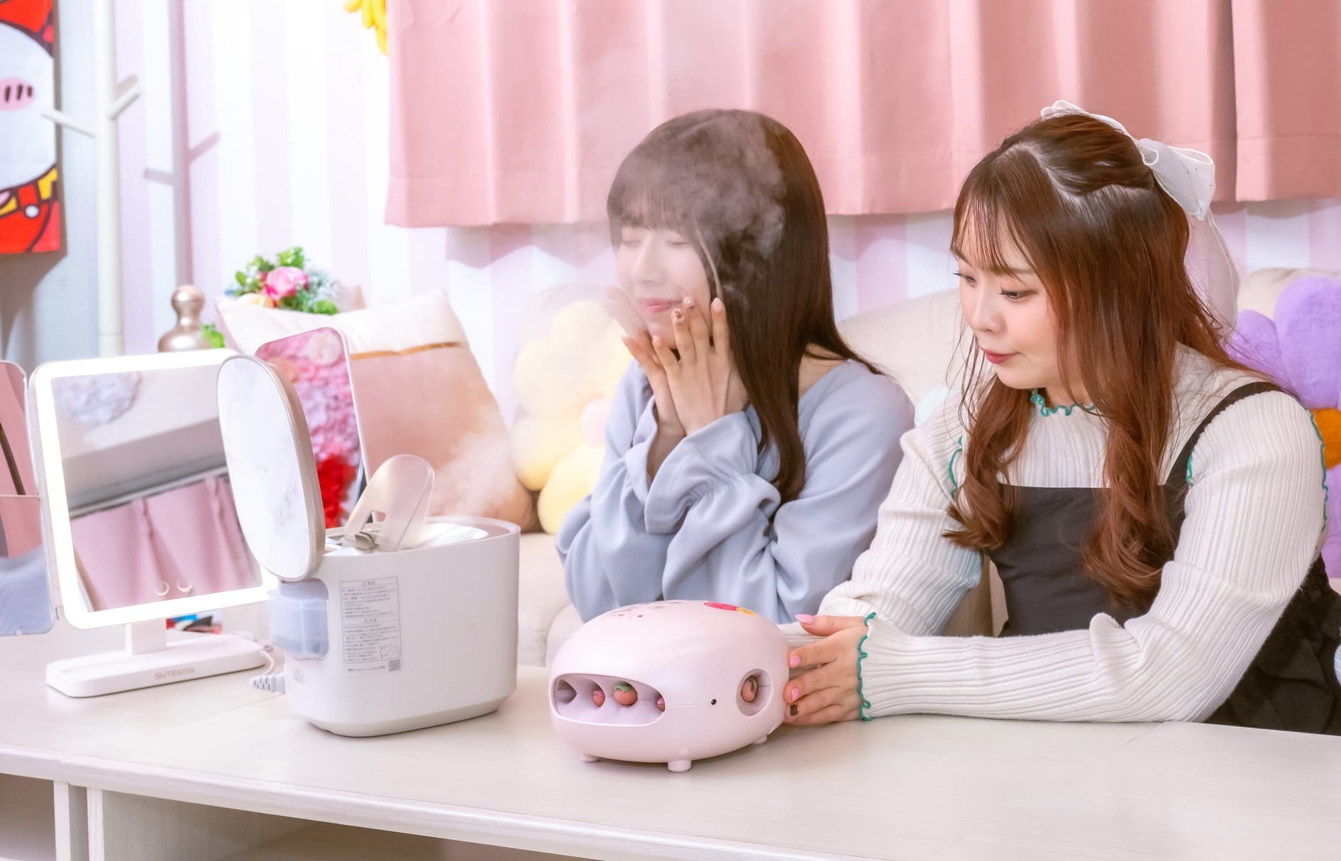 【女子会🎀推し会💖誕生日会🎂に最適】立地抜群@アメ村三角公園前🌲関西最大級の75㌅4KTV📺プライベートシアター🎞️515の写真17