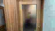 【蒲田駅徒歩1分】モニター付き2名用完全個室(ブース10)の写真2
