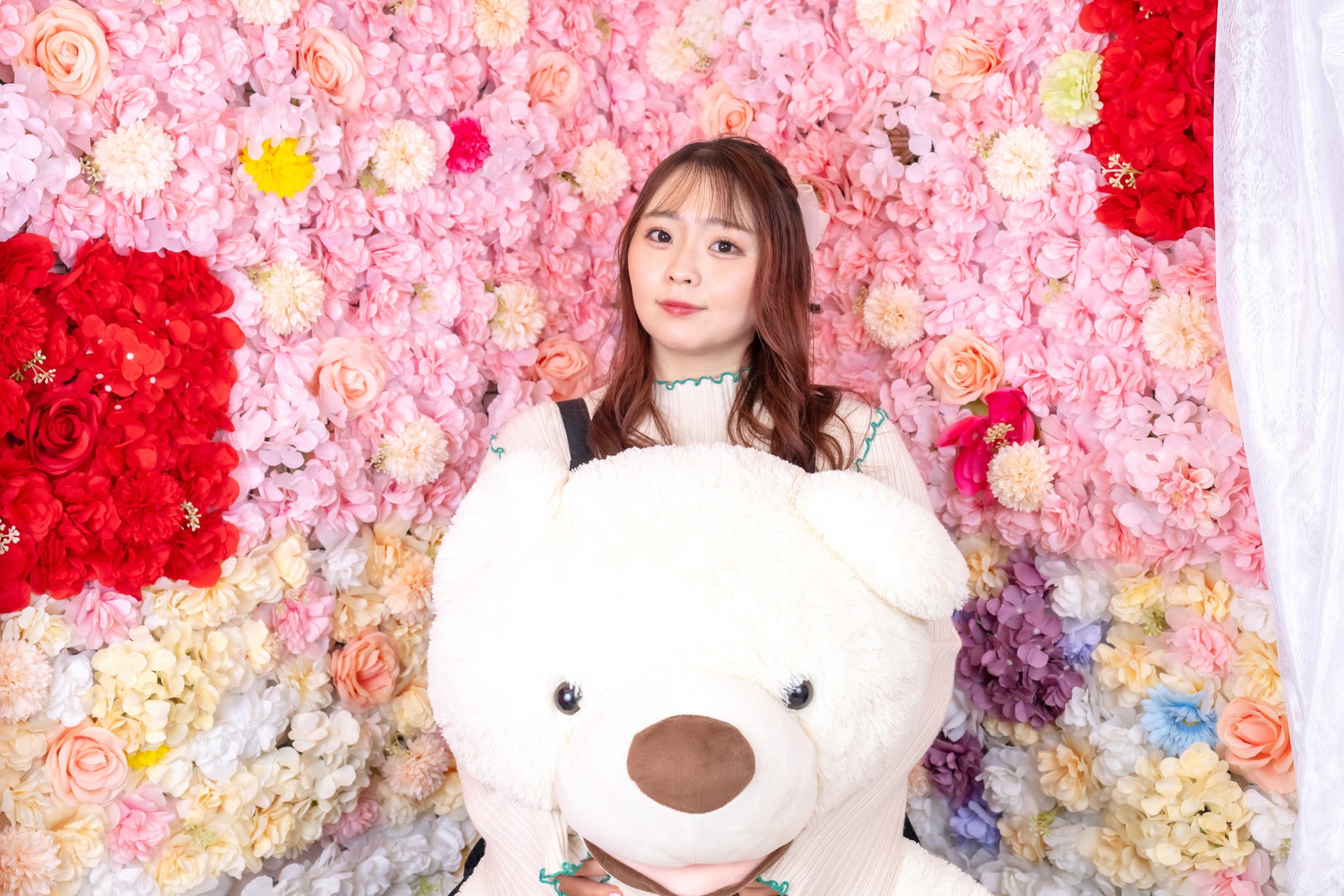 【女子会🎀推し会💖誕生日会🎂に最適】立地抜群@アメ村三角公園前🌲関西最大級の75㌅4KTV📺プライベートシアター🎞️515の写真19