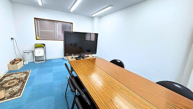 【駅近16名会議室】TVモニタ高速光WiFi完備1,990円/h|8h13,280円パックの写真3