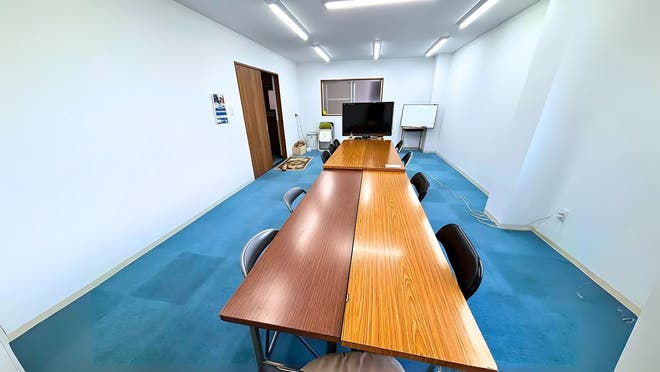 【駅近16名会議室】TVモニタ高速光WiFi完備1,990円/h|8h13,280円パックの写真4