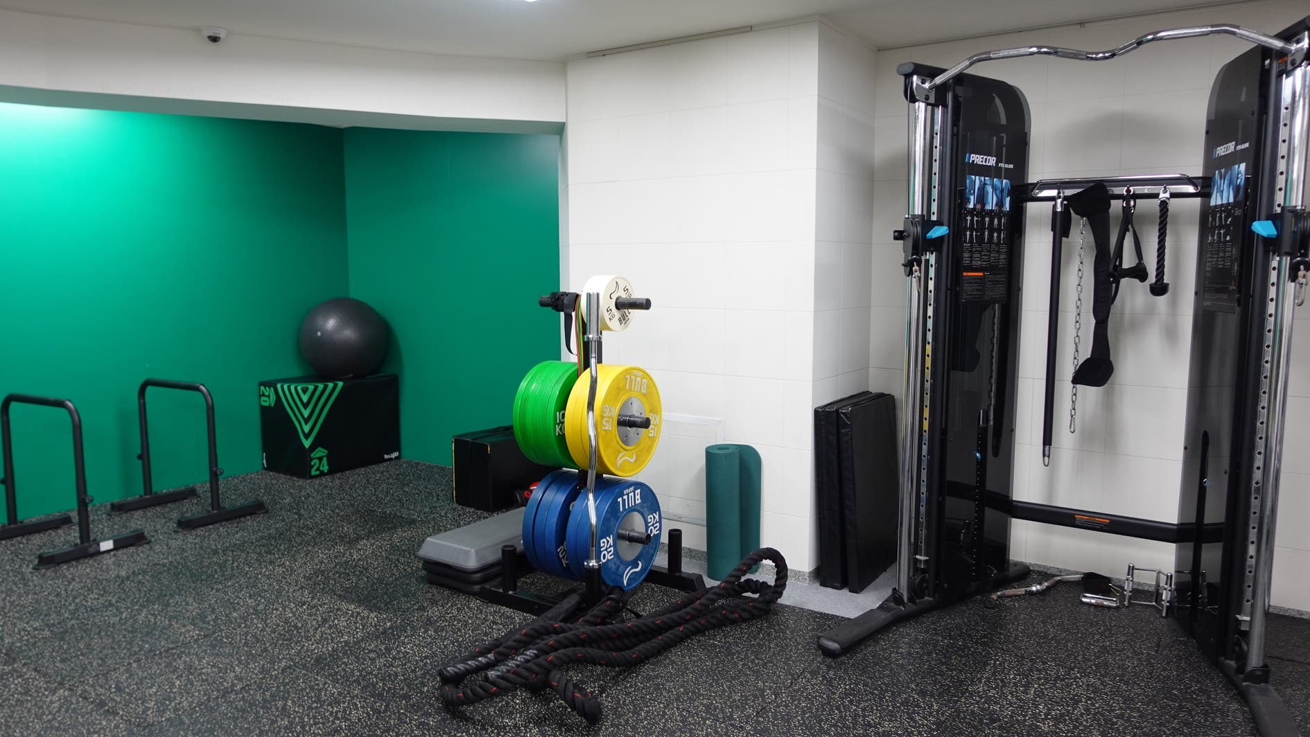 四ツ谷駅徒歩5分ハイクオリティレンタルジムの写真5