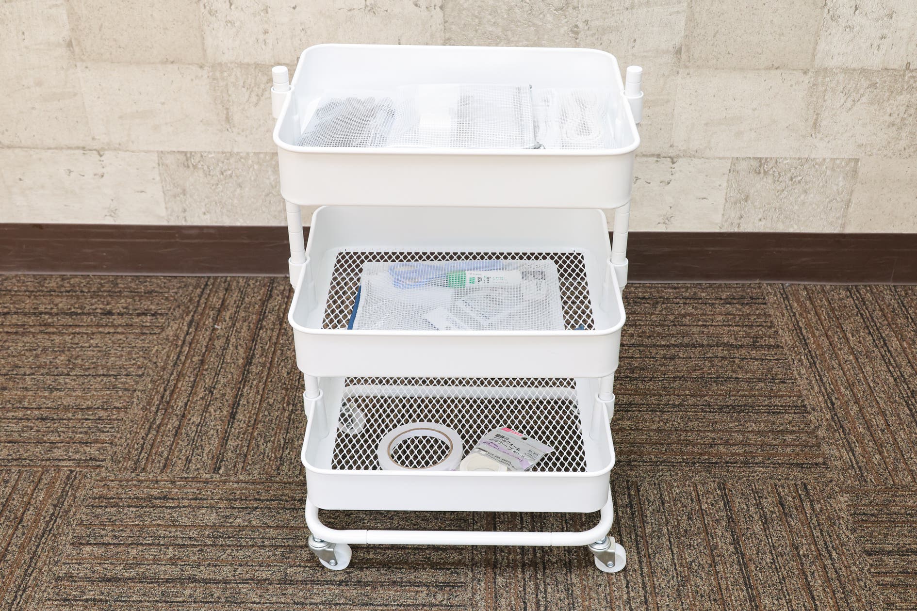 【神田駅南口徒歩1分】駅近レンタルスペース 広さ33㎡・20名まで✨Wi-Fi＆プロジェクター完備で会議・研修等も快適に！撮影◎の写真11