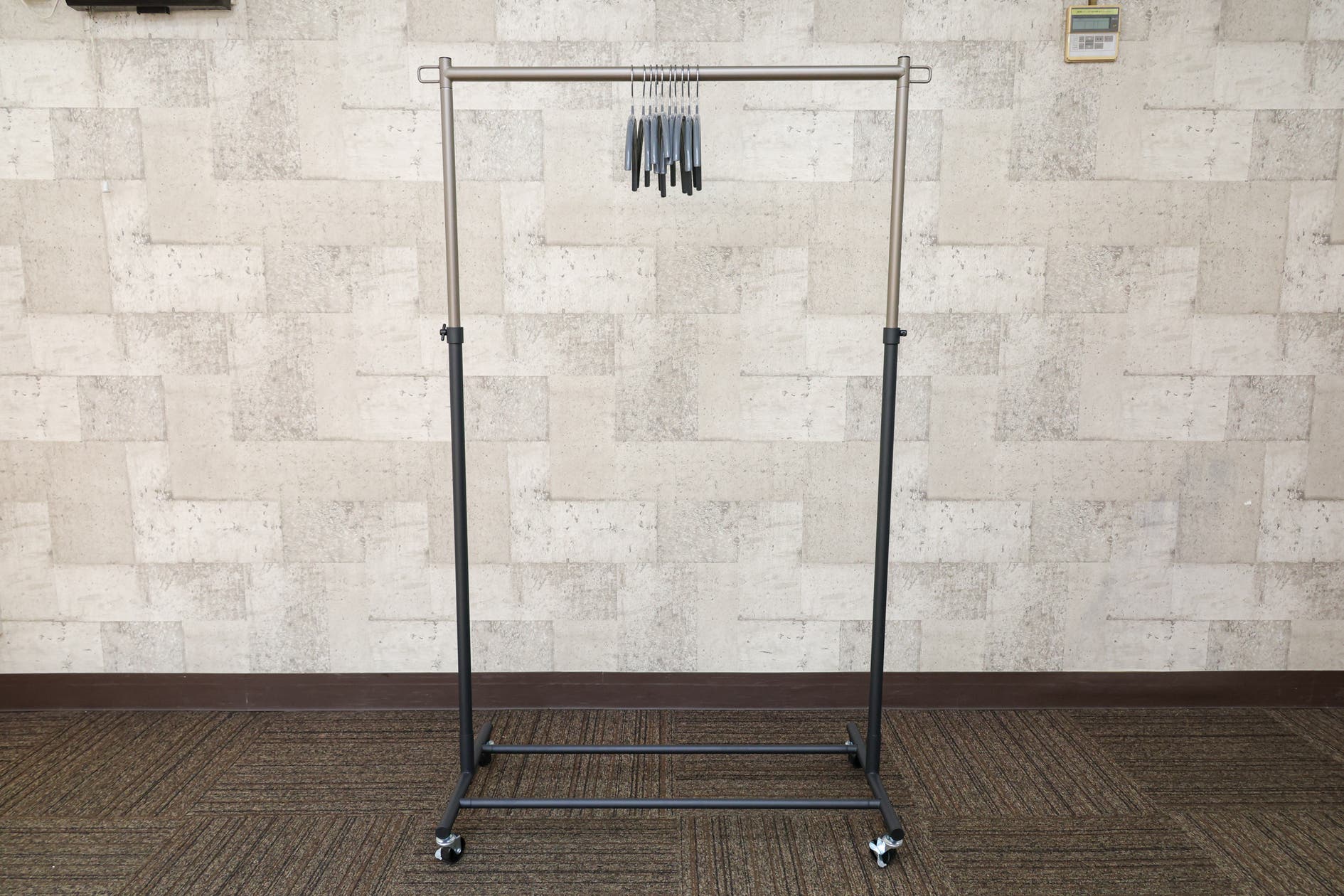 【神田駅南口徒歩1分】駅近レンタルスペース 広さ33㎡・20名まで✨Wi-Fi＆プロジェクター完備で会議・研修等も快適に！撮影◎の写真12