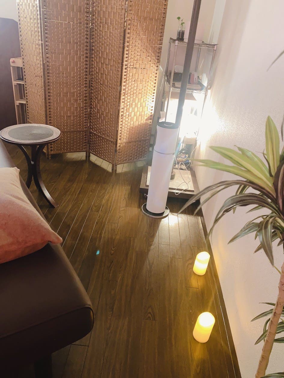 夕方からは1時間1,100円！！【池袋駅5分】電動ベッド・備品多数・完全個室・セラピー・マッサージ・ヒーリングなどにピッタリ空間の写真25