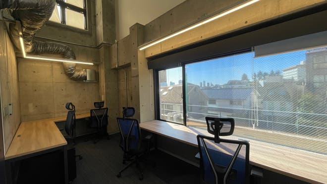 《六本木ヒルズすぐ》5名個室オフィス◆コワーキングスペース◆Wi-fi・電源・ホワイトボード・完全個室 テレワークに最適の写真4