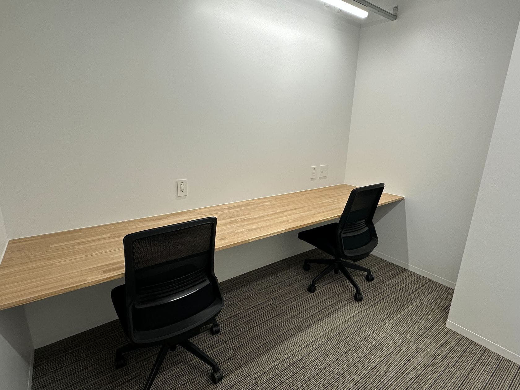 【最大2名まで/1日1組限定！】1日単位で使える集中ブースの写真2