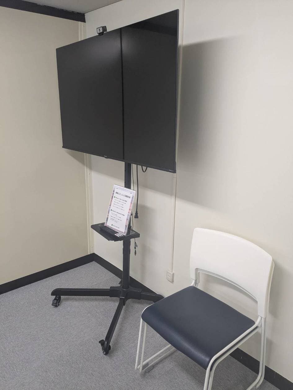 広瀬通 【7階第2会議室】TVセット無料／研修・セミナー・試験会場に／24時間OK／Wi-fi・ホワイトボード有り／24名様用の写真8