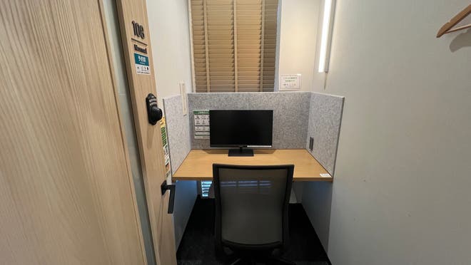 【北山田駅近】4Kモニター付!1名用完全個室(108)の写真1