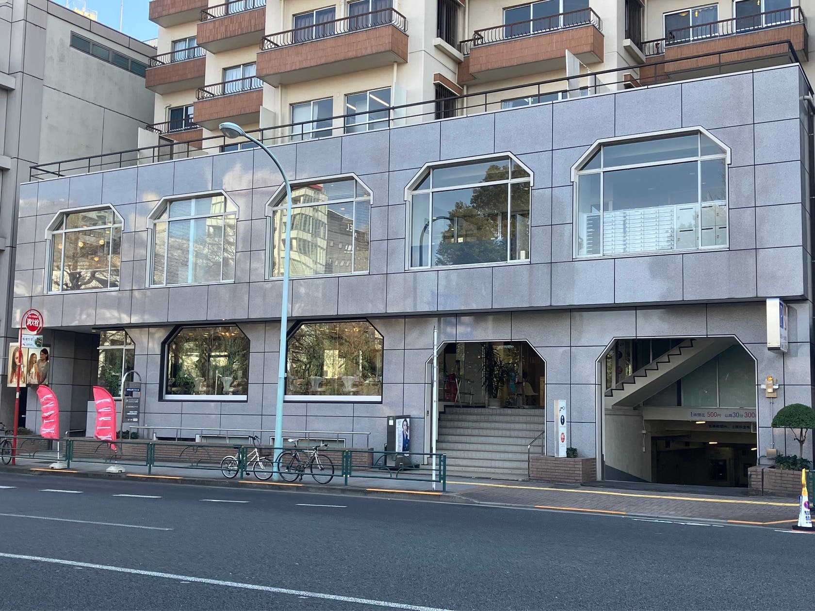 ✨駅徒歩3分✨四季に彩られる上野不忍池を見下ろす好立地の写真7