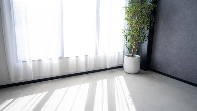 【無料駐車場付きペット可撮影スタジオ】大きな窓/自然光/モルタル調ホリゾント壁/家族写真・MV撮影・ポートレート・撮影会の写真18