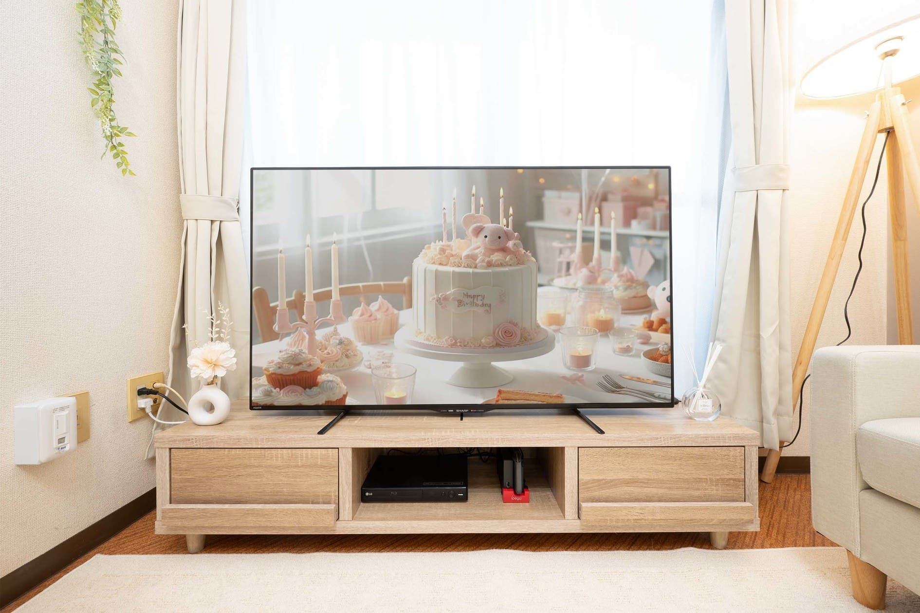 🎬【関内駅徒歩1分】100インチプロジェクター＆大画面TV🎮ゲーム5種🎲ボドゲ10種/たこパOK🍳女子会/誕生日会に最適の写真9