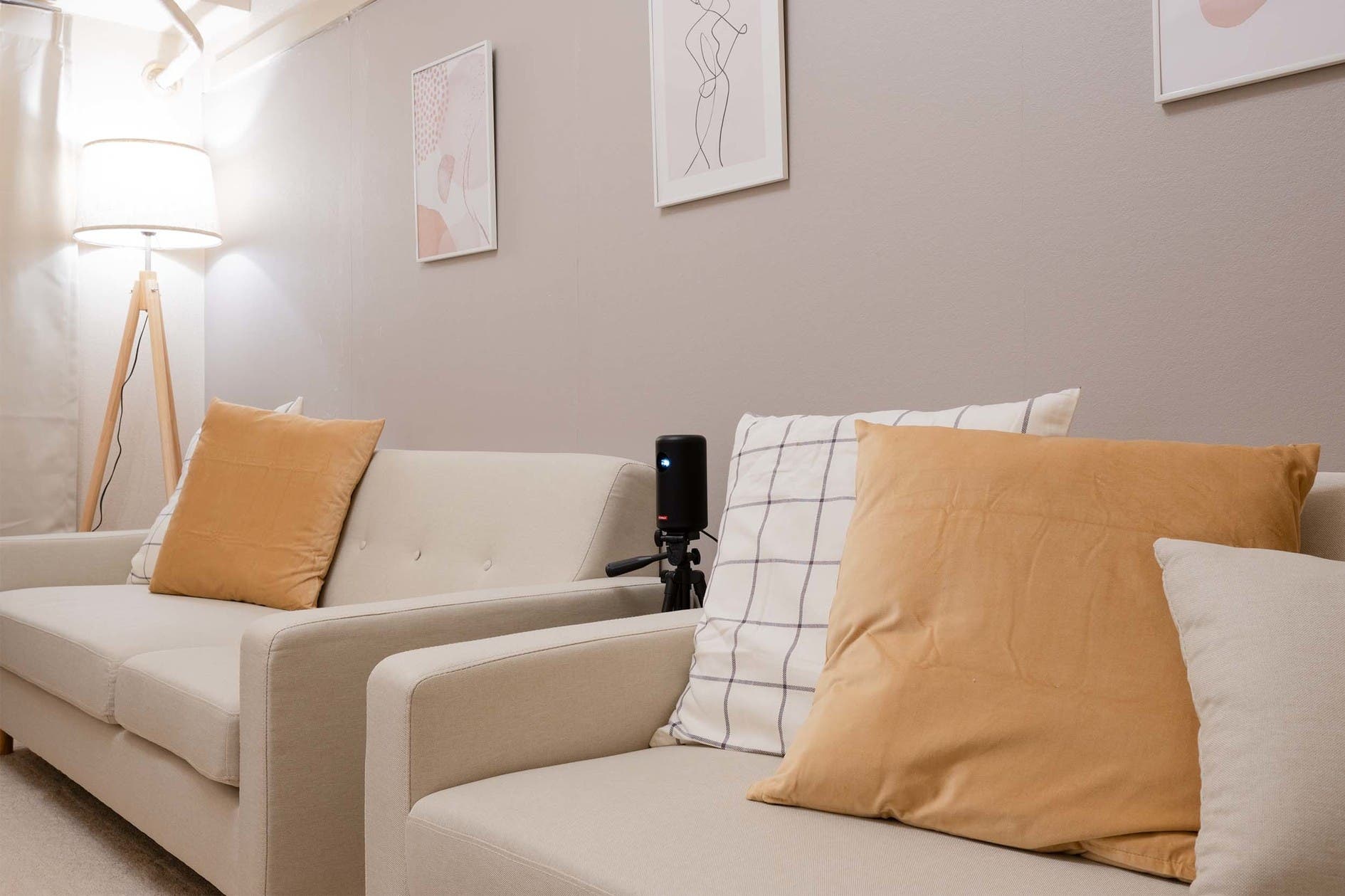 🎬【関内駅徒歩1分】100インチプロジェクター＆大画面TV🎮ゲーム5種🎲ボドゲ10種/たこパOK🍳女子会/誕生日会に最適の写真16