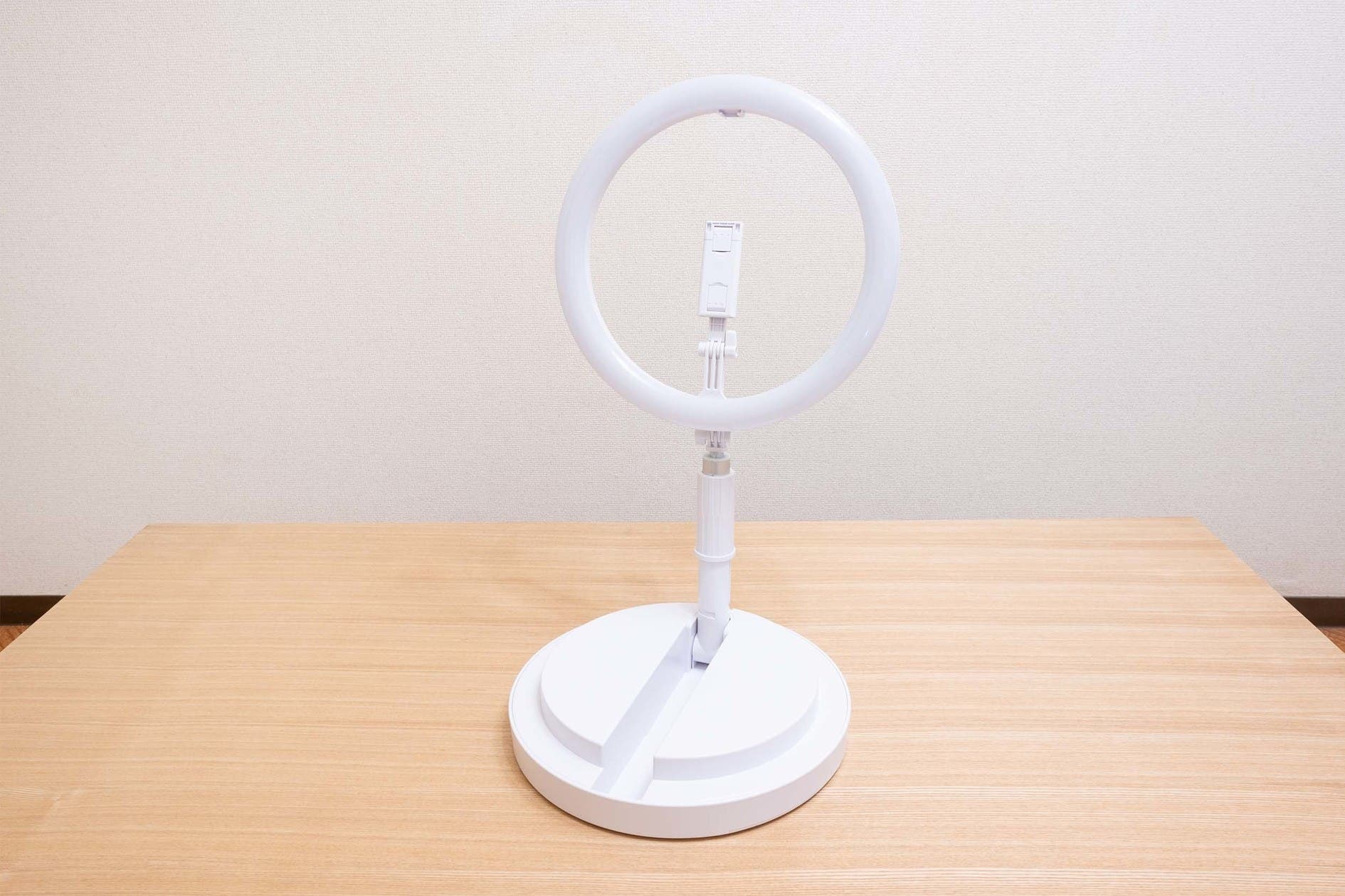 🎬【関内駅徒歩1分】100インチプロジェクター＆大画面TV🎮ゲーム5種🎲ボドゲ10種/たこパOK🍳女子会/誕生日会に最適の写真21