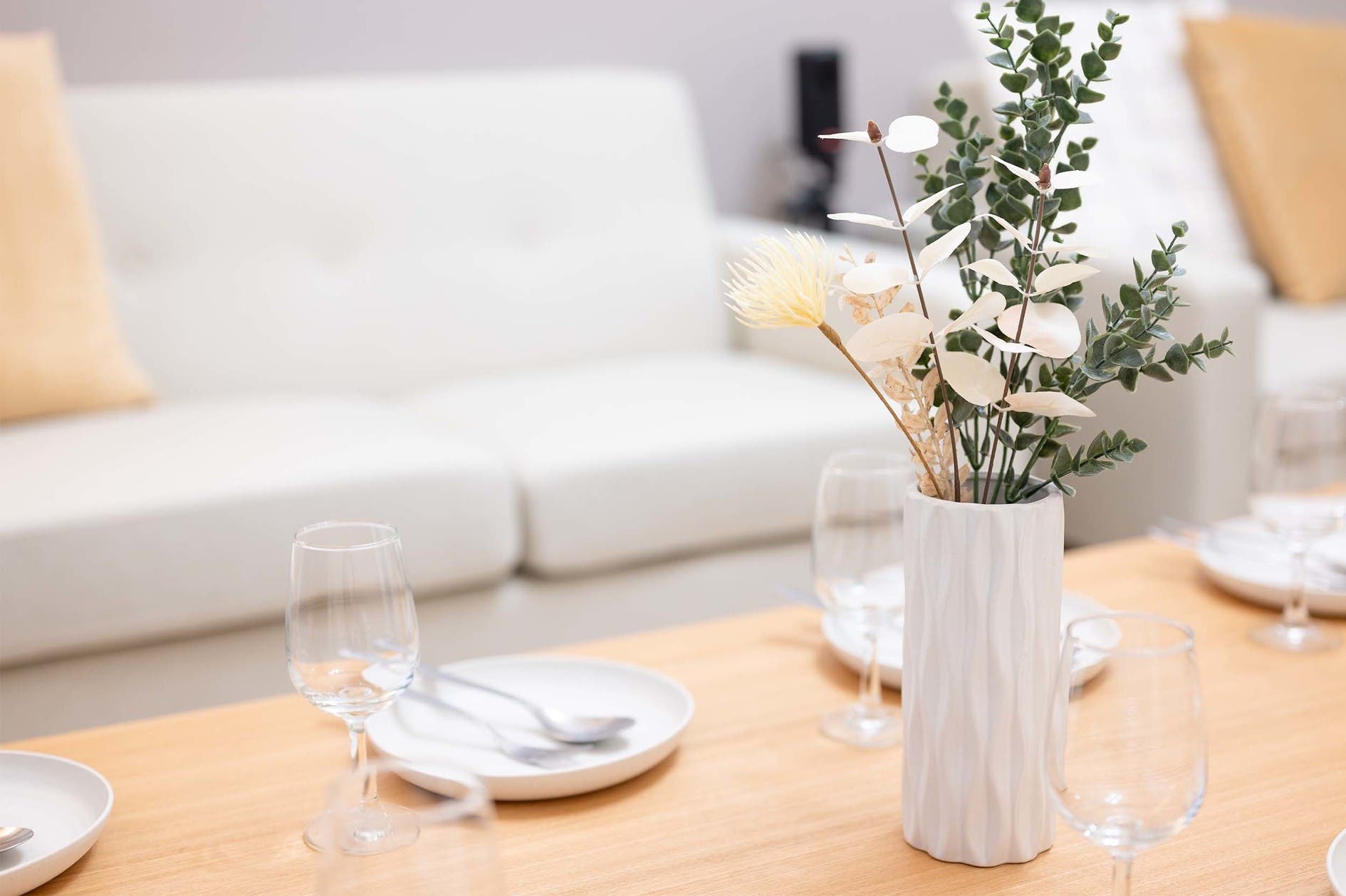 🎬【関内駅徒歩1分】100インチプロジェクター＆大画面TV🎮ゲーム5種🎲ボドゲ10種/たこパOK🍳女子会/誕生日会に最適の写真28