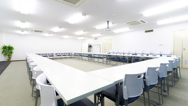 【JR博多駅東5出口徒歩15秒!筑紫口徒歩1分!105名利用可】プロジェクター・WiFi無料!ふれあい貸し会議室 博多No126の写真14