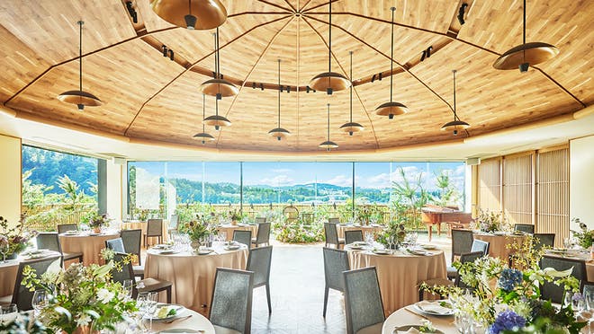 【青龍荘】ダイニングの写真1