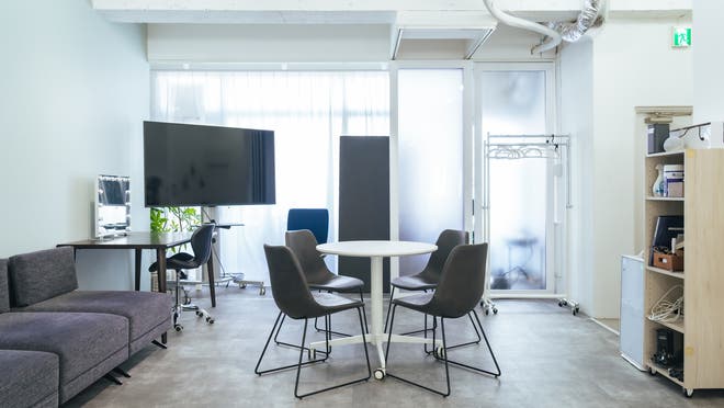 【北松戸駅徒歩1分】様々なイメージが撮影できる駅近スタジオの写真8