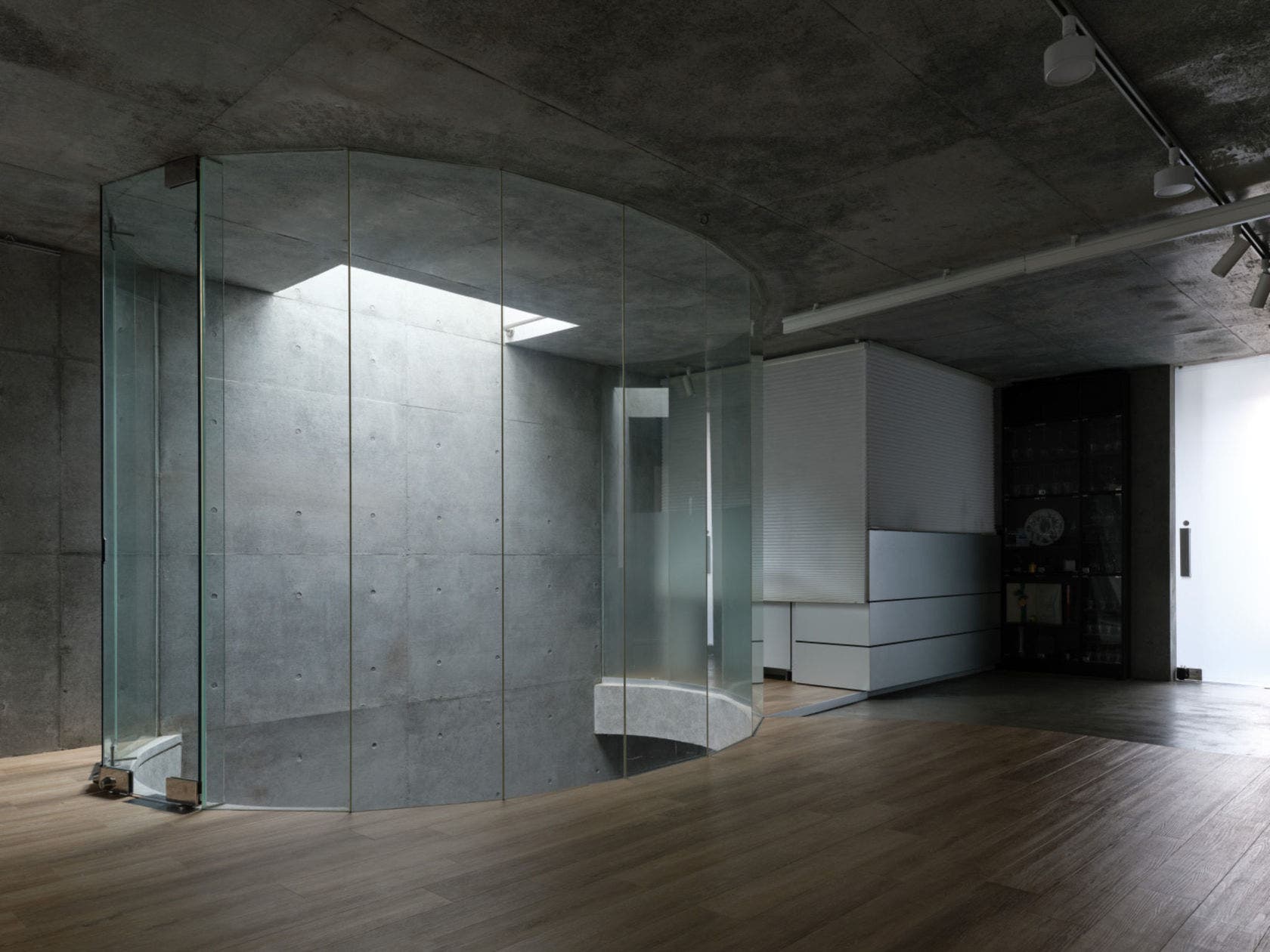  コンクリート打ち放しのデザイナーズレンタルスタジオ 新宿から丸ノ内線で8分の東高円寺駅から徒歩圏内の写真13