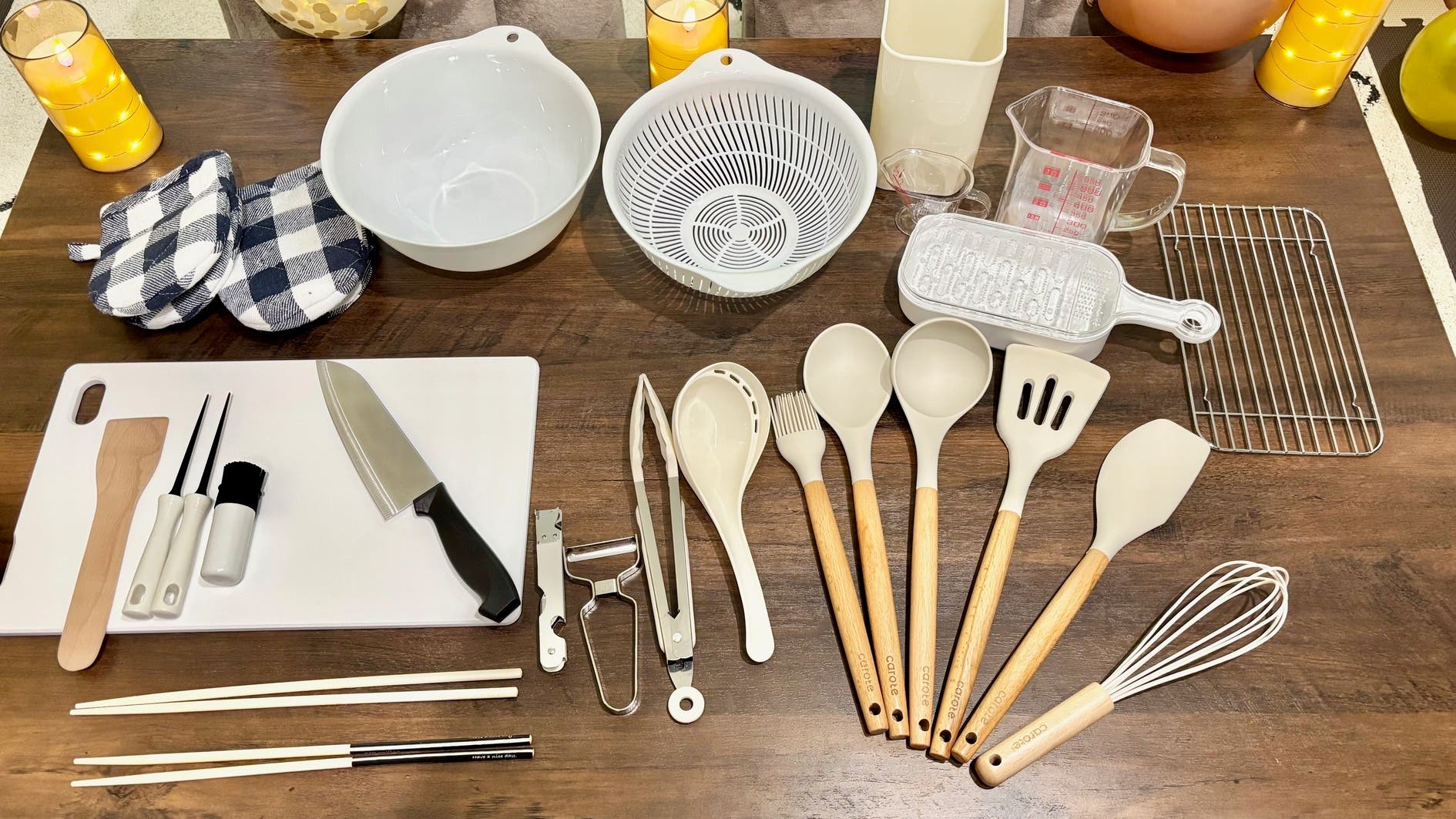 １H～利用可💛阪急十三駅徒歩６分🔥ほっこりデートからオフ会まで❣️84㌅スクリーンでマイ映画館🎞️マットレスソファでゴロゴロ～の写真12