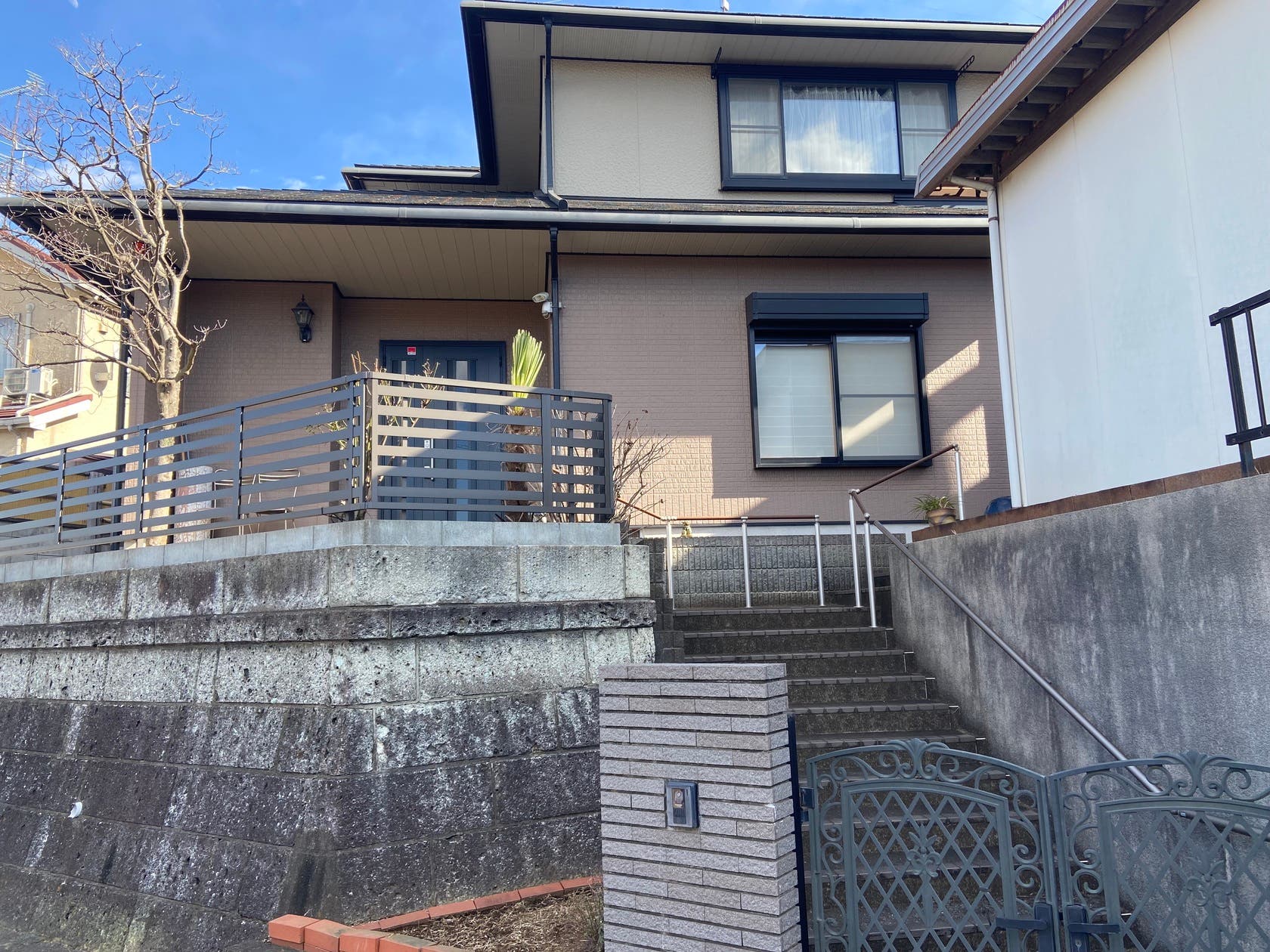 ゆったりお仲間と寛げる和室１０畳　川和町駅から徒歩6分　　注意:2025/12/5〜6庭の手入れあり外は使用できませんの写真21