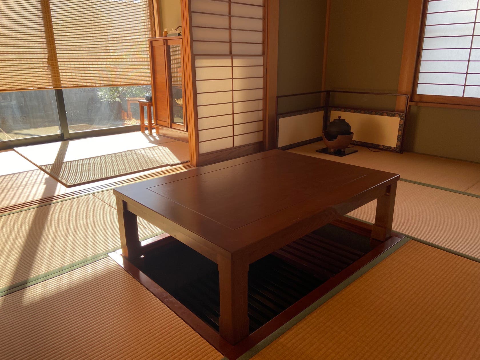 ゆったりお仲間と寛げる和室１０畳　川和町駅から徒歩6分　　注意:2025/12/5〜6庭の手入れあり外は使用できませんの写真6