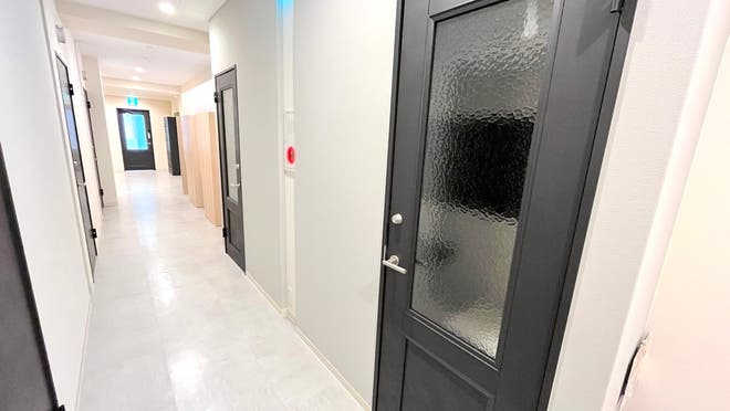 コワーキングスペース内にあるテレワークブースBですの写真2