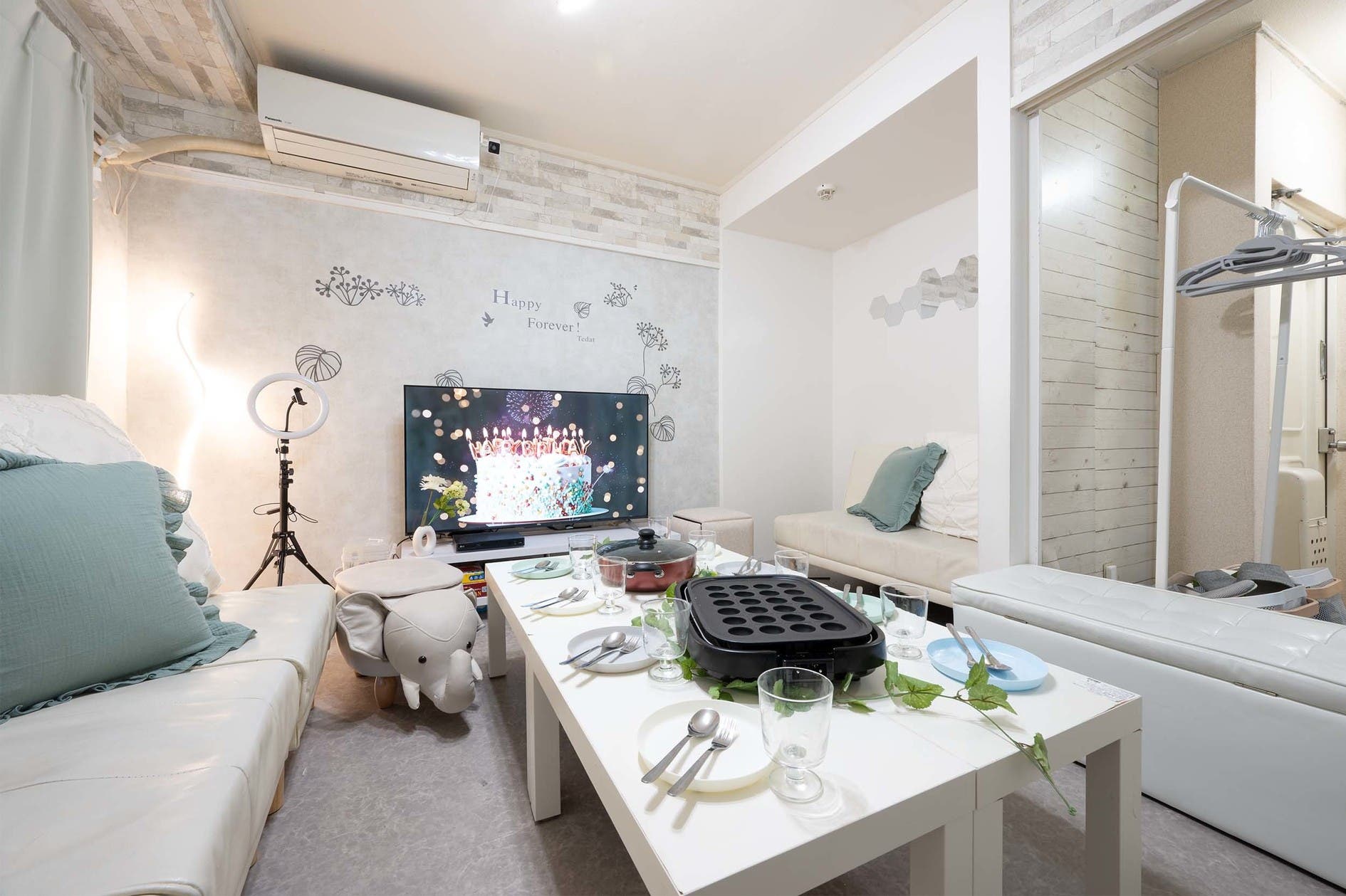 セレコレ🌳クリスマス☃️最大21名🉐駅1分🥳ゲーム🎮女子会💗推し活🌟撮影📷パーティ🥂飲み会🍻whity新大久保の写真17