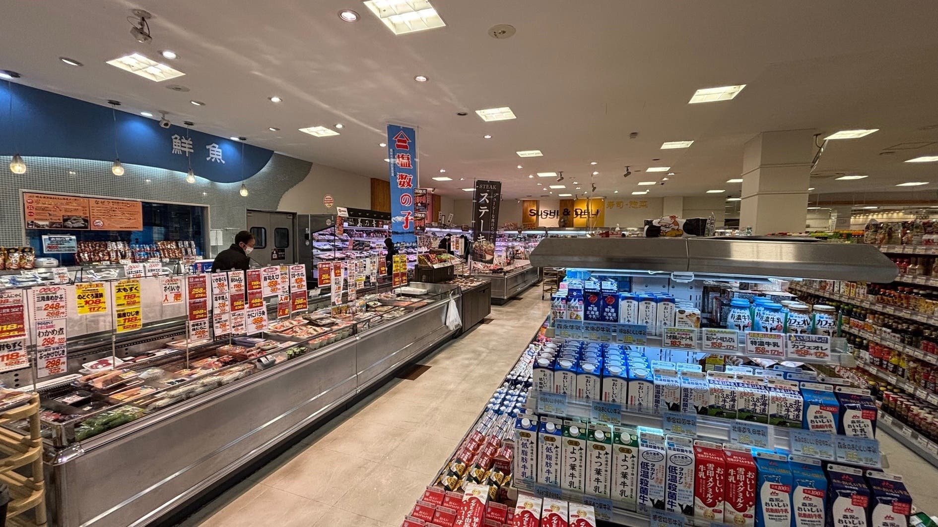 １H～利用可💛阪急十三駅徒歩６分🔥ほっこりデートからオフ会まで❣️84㌅スクリーンでマイ映画館🎞️マットレスソファでゴロゴロ～の写真17