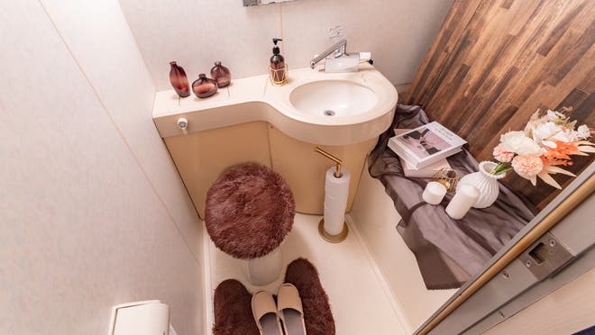 茶色を基調とした落ち着いたあたたかい「corelabo208 CHAIRO」名古屋駅徒歩5分✨エステ・ネイル・整体✨可燃ごみ無料の写真3