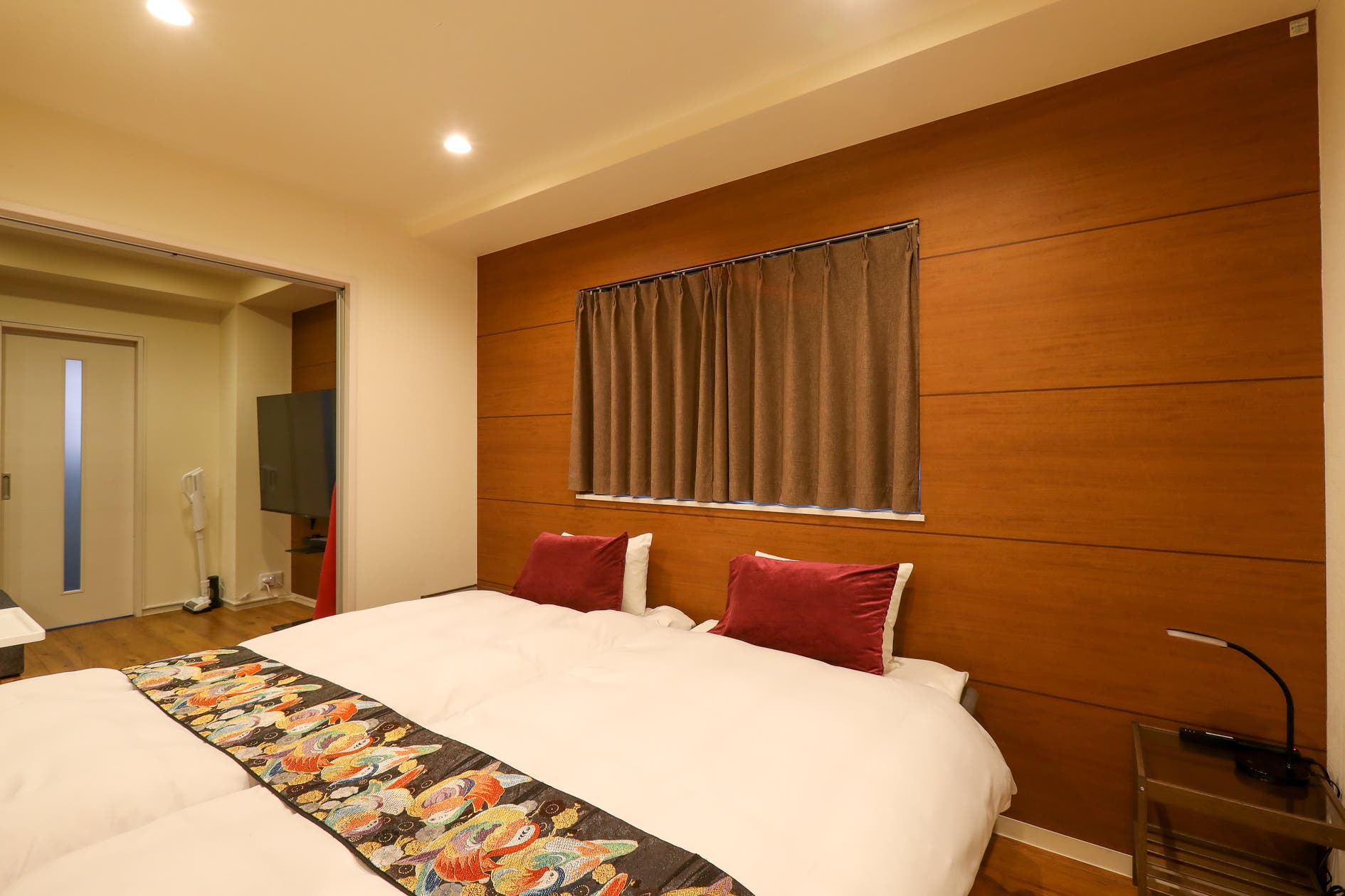 【忘年会・新年会に！】武蔵ヶ辻徒歩3分 大画面テレビ&キッチン付き44㎡1LDK貸切個室シアタールーム【駐車場あり！】の写真6