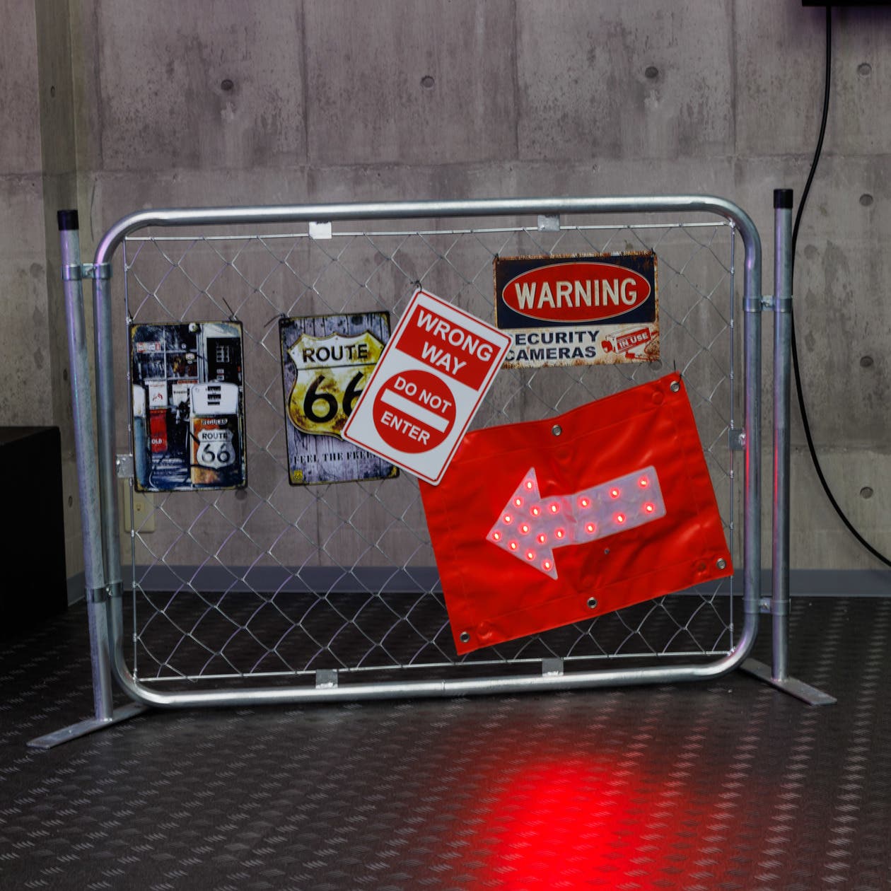 サイバー＆ゲーミング風スタジオ、駅・駐車場直結なので移動も楽々です！の写真7