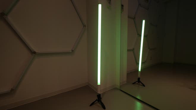 【柏駅4分】真っ白な内装で清潔感✨|20平米|リノリュウム床|天井高く開放的|5人で余裕でダンス👍|撮影映えLED完備🎥の写真17