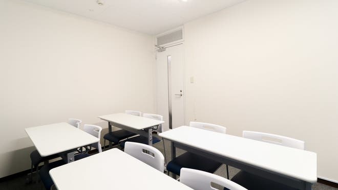 【梅田駅地下直結で最高の立地!大阪駅前第二ビル!8名利用可!】大型モニター・WiFi全て無料!ふれあい貸し会議室 梅田No132の写真3