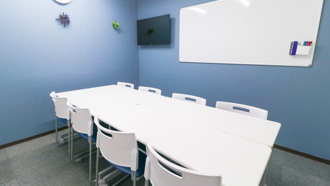 【梅田駅地下直結で最高の立地!大阪駅前第二ビル!8名利用可!】大型モニター・WiFi全て無料!ふれあい貸し会議室 梅田No132の写真10