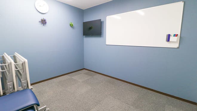 【梅田駅地下直結で最高の立地!大阪駅前第二ビル!8名利用可!】大型モニター・WiFi全て無料!ふれあい貸し会議室 梅田No132の写真19