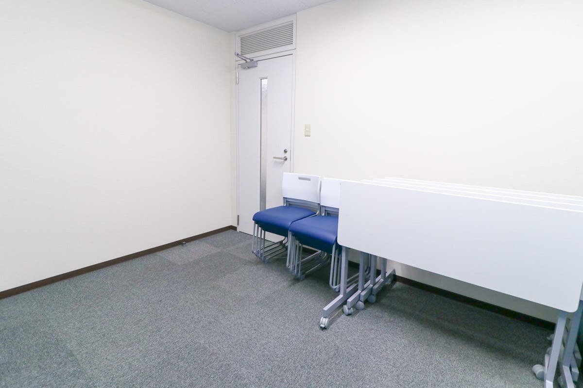 【梅田駅地下直結で最高の立地！大阪駅前第二ビル！8名利用可！】大型モニター・WiFi全て無料！ふれあい貸し会議室 梅田No132の写真21